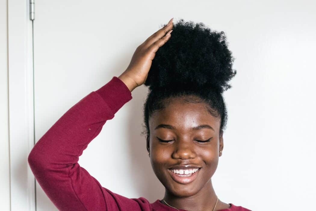 Natural Hair Care Routine For Beginners You Should Know - Womanology